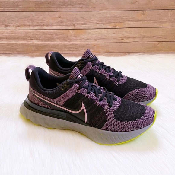 Nike | Shoes | Nike Womens React Infinity Run Flyknit 2 Trainers | Poshmark